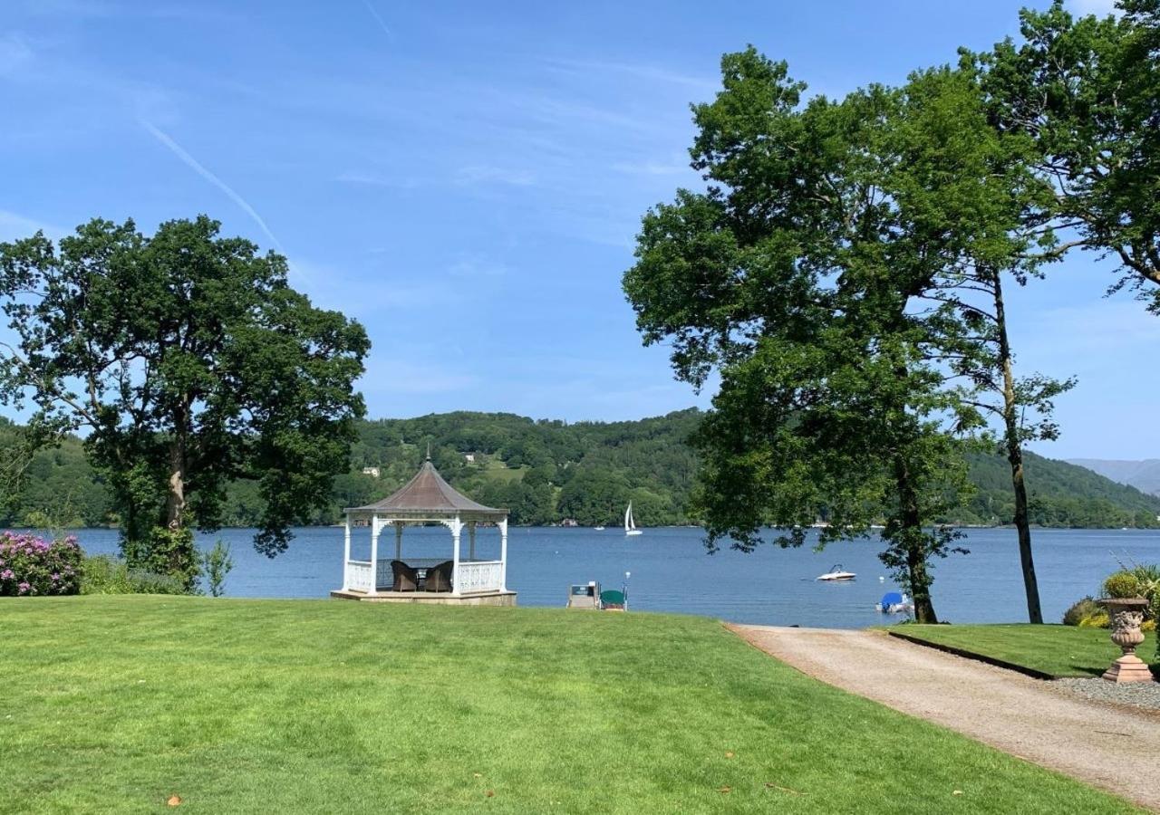 STORRS HALL HOTEL ON THE SHORE OF LAKE WINDERMERE | BOWNESS-ON ...